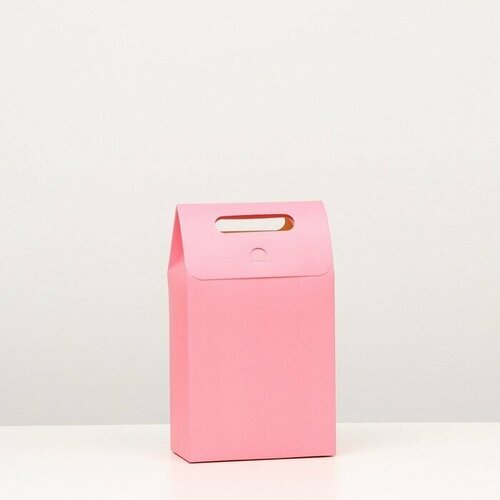 Коробка-пакет с ручкой, розовая, 27 x 16 x 9 см