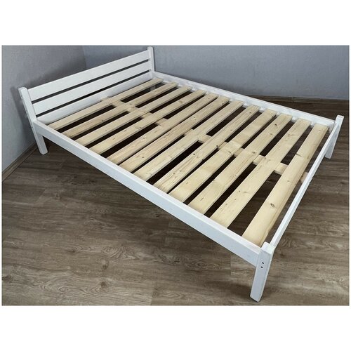 Кровать двуспальная Классика из массива сосны с реечным основанием, 190х150 см (габариты 200х160), цвет белый