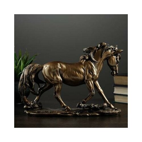 Фигура"Лошадь" темное золото 22х8х18см Хорошие сувениры 4241535 .