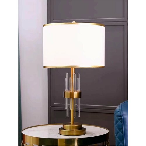 Настольная интерьерная лампа для спальни или гостиной VertexHome VER-2503, цвет арматуры - матовое золото