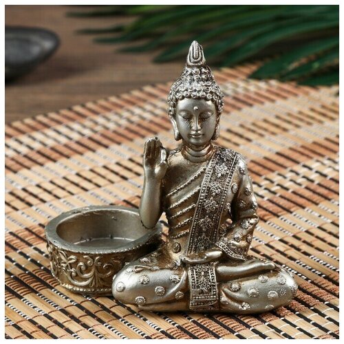 Нэцке полистоун под серебро подсвечник "Будда - медитация" 10,5х5,3х11 см