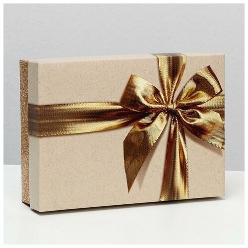 Коробка подарочная "Бант", золотая, 21x15x5 см