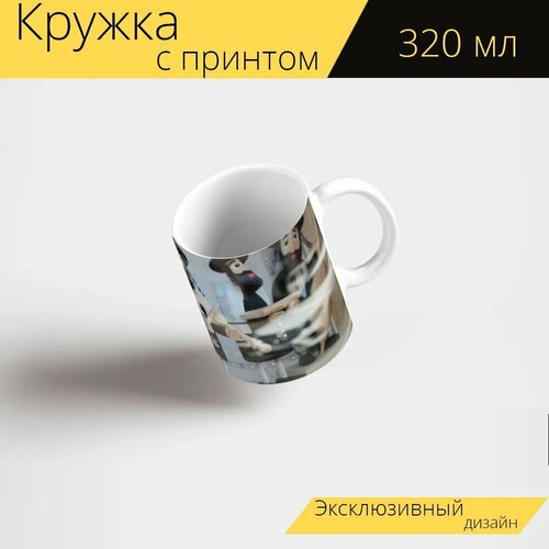 Кружка с рисунком, принтом "Фигурка, группа, музыкальные инструменты" 320 мл.