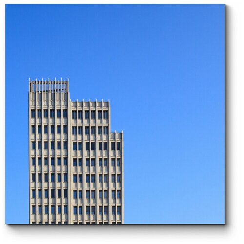 Модульная картина Одинокий небоскреб 110x110