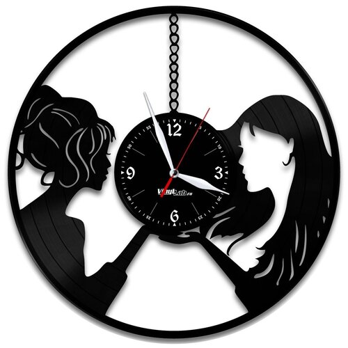 Часы из виниловой пластинки (c) VinylLab 2 девушки