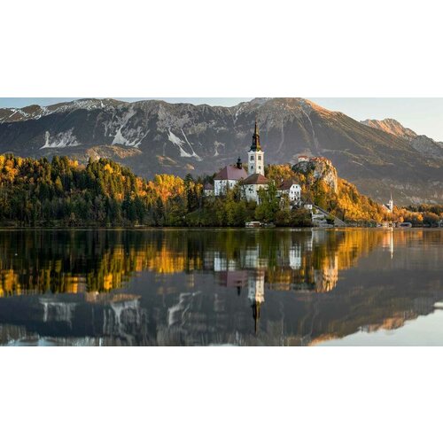 Картина на холсте 60x110 LinxOne "Осень Lake Bled Словения" интерьерная для дома / на стену / на кухню / с подрамником