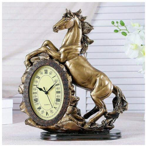 Часы настольные 'Лошадь', цвет золото, 40х31х15 см