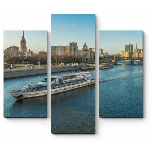 Модульная картина Путешествие по Москва реке70x63