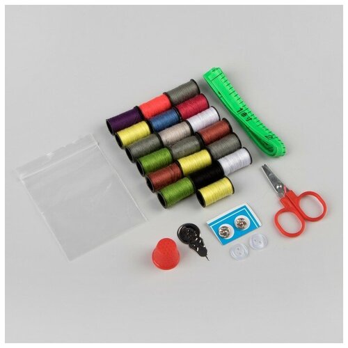 Швейный набор, 29 предметов, в пластиковой коробке, 10,5 × 8 × 2,5 см, цвет микс