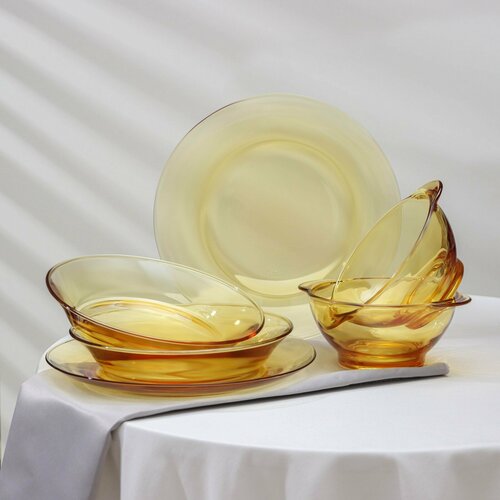 Сервиз стеклянный столовый «Дымка», 6 предметов: 2 бульонницы 450 мл, 2 тарелки 500 мл, 2 тарелки d=23см, цвет жёлтый