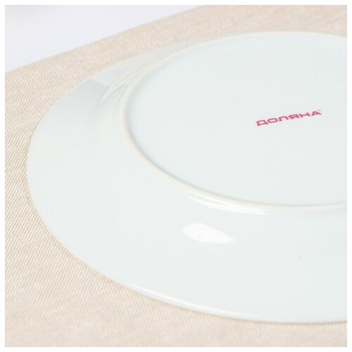 Тарелка керамическая обеденная Доляна «Сакура», d=23 см, цвет белый