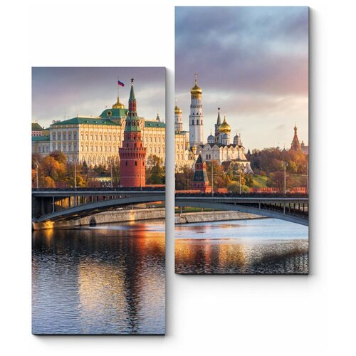 Модульная картина Лучи утреннего солнца над Кремлем, Москва 70x88