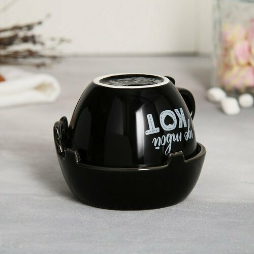 Набор керамический для чаепития «Дом там, где твой кот», кружка 150 мл, миска 10х3 см, цвет чёрный (комплект из 3 шт)