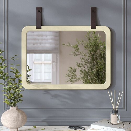 Зеркало для гостиной Aura Long M настенное прямоугольное, на кожаных ремнях 50x70 см, бетон, кремовое глянцевое