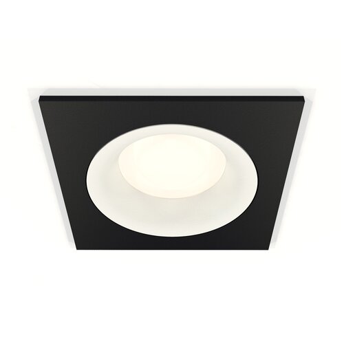 Комплект встраиваемого светильника Ambrella light Techno spot XC7632001