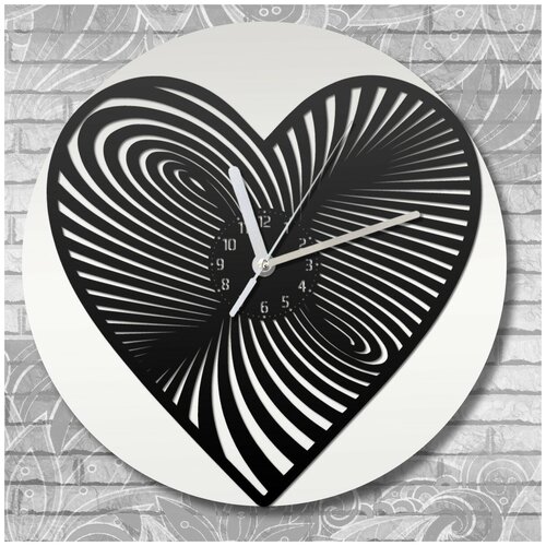 Настенные часы деревянные бесшумные любовь сердце гипноз - 578