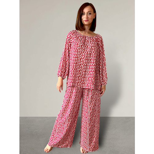 Пижама  4nights, размер 40-54, красный