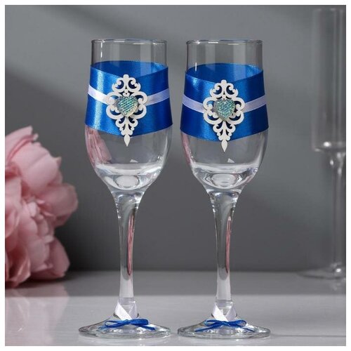 Набор свадебных бокалов "Прага", ручной работы, белый-синий, 6х6х20,5 см, 2 шт. 4922811