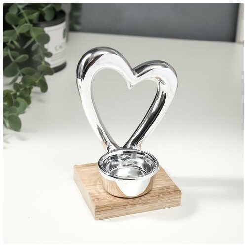 Сувенир керамика, дерево подсвечник "Серебряное сердце" 13,5х8х9,4 см