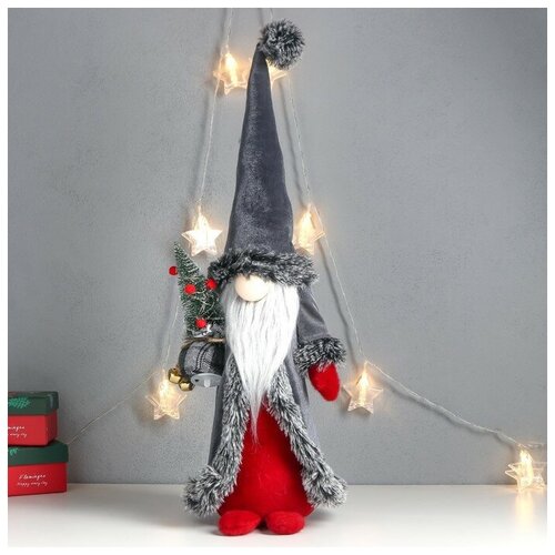 Кукла интерьерная "Дед Мороз с ёлкой в мешке серая бархатная шуба" 51х18х18 см