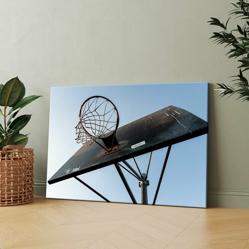 Картина на холсте (Баскетбольное кольцо свисает с металлического шеста) 60x80 см. Интерьерная, на стену.