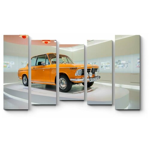 Модульная картина BMW Т1 2002 года в Музее110x66