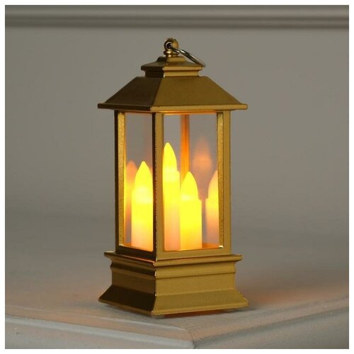 Luazon Lighting Фигура светодиодная "Фонарь цвет золото с тремя свечами", 13х5.5х5.5 см, бат. 3хLR44, Т/белый