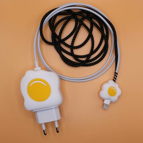 Комплект с обмоткой-спиралью для кабеля и защитный чехол для зарядки / защита кабеля от излома / Яичница (черный)