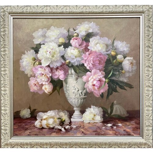 Картина маслом, цветы "Пионы в вазе с барельефами"