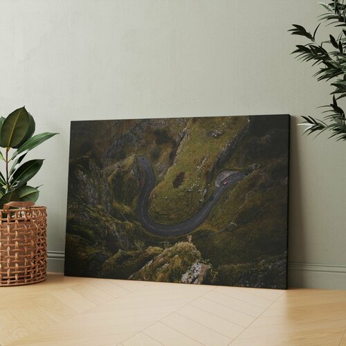 Картина на холсте "Вид с воздуха на извилистую дорогу в горах" 30x40 см. Интерьерная, на стену.