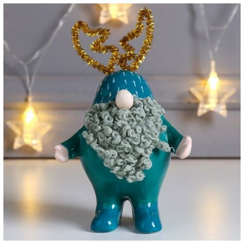 Сувенир керамика "Дед Мороз, кудрявая борода, колпак с рожками" зелёный 14,8х6,8х9,6 см