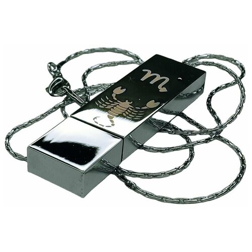 Подарочный USB-накопитель подвеска на цепочке с гравировкой знак зодиака скорпион 4GB, с бархатным мешочком