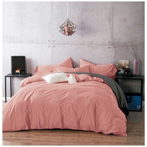 Семейный комплект постельного белья сатин однотонный дымчато розовый