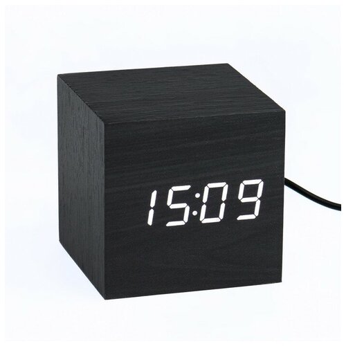 Настольные электронные часы "Цифра", 6.5 х 6.5 см, белая индикация