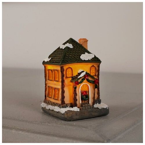 Светодиодная фигура "Дом" 5 x 4 x 4 см, керамика, батарейки AG13х2, свечение теплое белое./В упаковке шт: 1