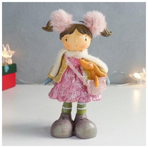 Сувенир интерьерный "Девочка в розовом платье с собачкой в сумочке" 10,3х7,5х16,5 см