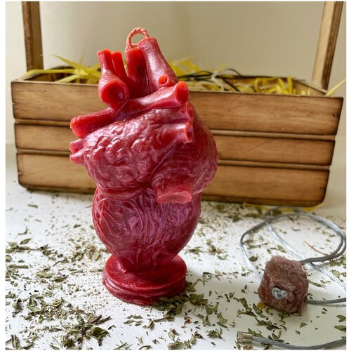 Свеча магическая/свеча для ритуала/ Свеча для привлечения любви/Сердце + кварц розовый