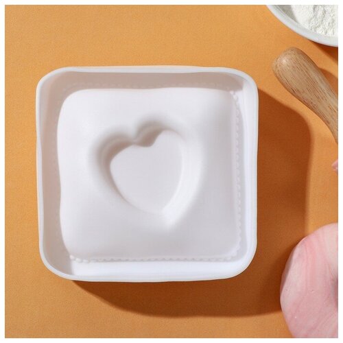 Форма для выпечки и муссовых десертов KONFINETTA «Любовь в квадрате», 11,4×12×4,4 см, силикон, цвет белый
