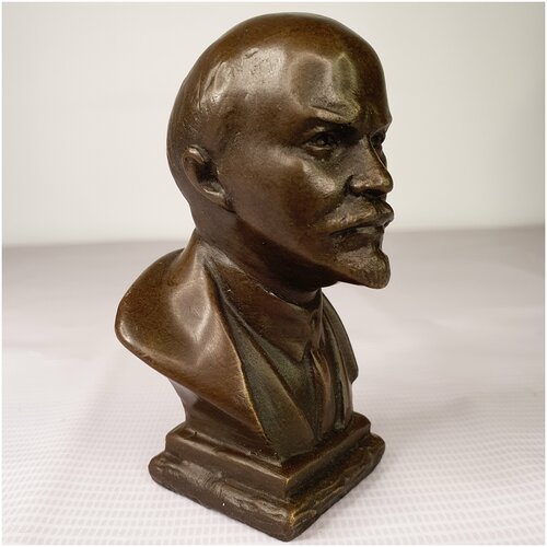 Статуэтка бронзовая бюст Ленин В. И. (малый)