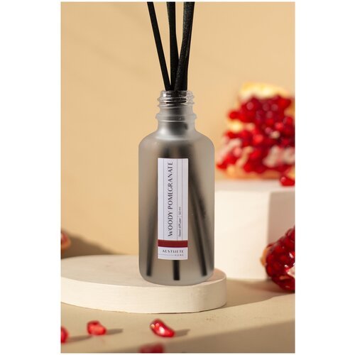 Ароматический Диффузор с палочками, интерьерный с ароматом "Древесный Гранат" Woody Pomegranate 50 мл.