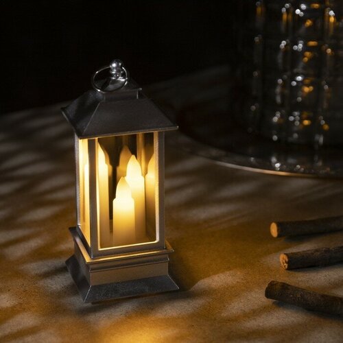 Luazon Lighting Светодиодная фигура «Серебристый фонарь со свечками» 5.5 × 13 × 5.5 см, пластик, батарейки AG13х3, свечение тёплое белое
