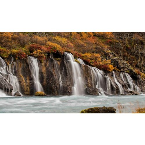 Картина на холсте 60x110 Альянс Лес "Горы водопад река скала осень" на подрамнике / интерьер/ декор