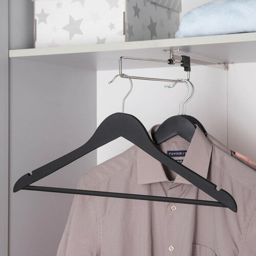 LaDо́m Плечики - вешалки для одежды деревянные с перекладиной LaDо́m Soft-Touch, набор 3 шт, 44,5×1,2×23 см, цвет чёрный