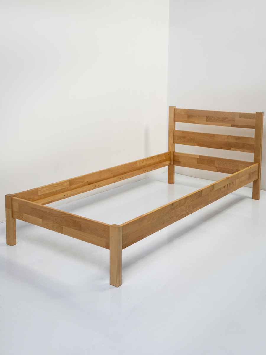 Односпальная кровать Вудгрупп Агата из массива березы, 90х200 см, дуб коньячный