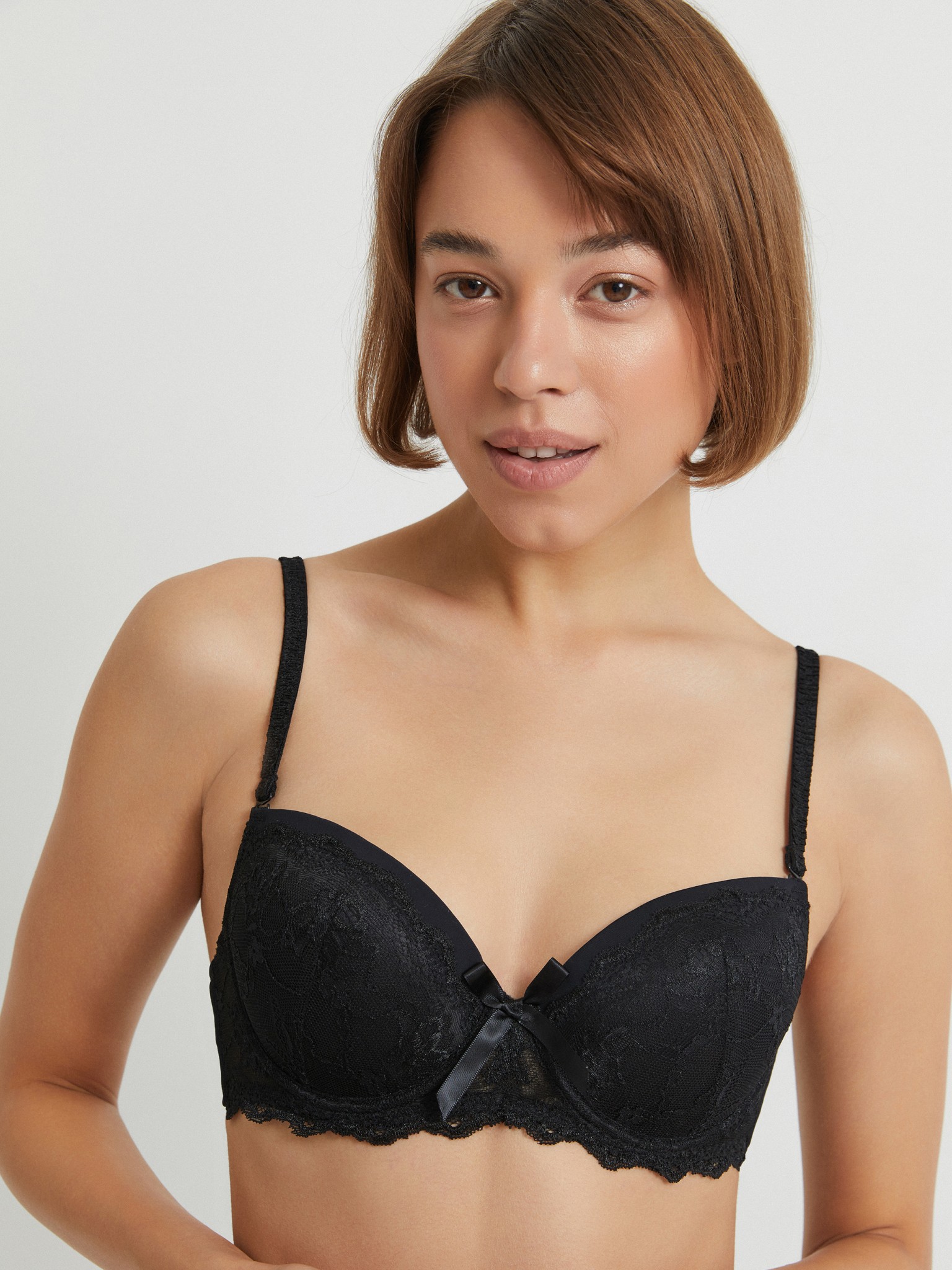 Бюстгальтер женский Infinity Lingerie 081910C черный 75D