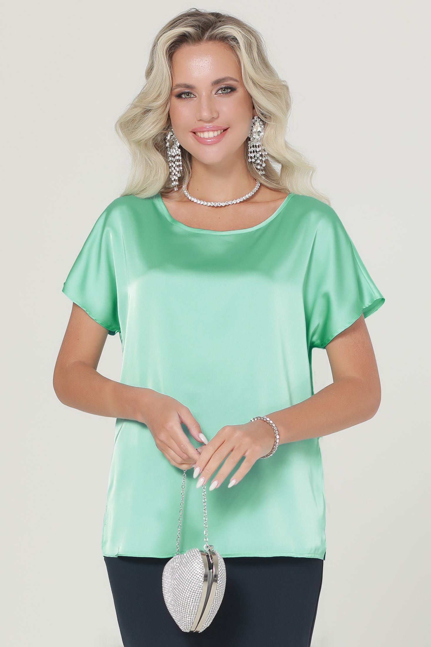 Блуза женская DSTrend Трэйси зеленая 44 RU