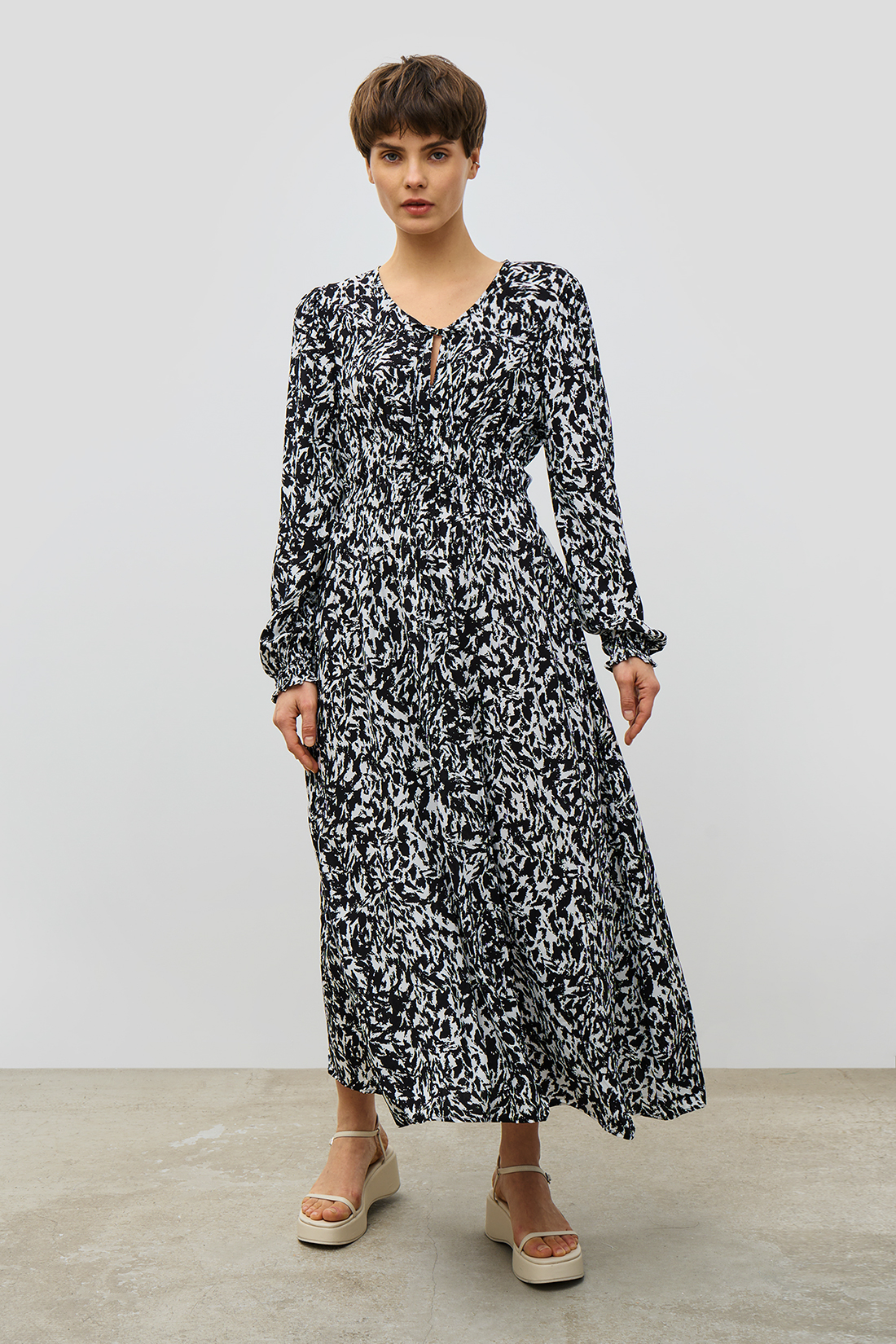 Платье женское Baon B4523088 черное XL