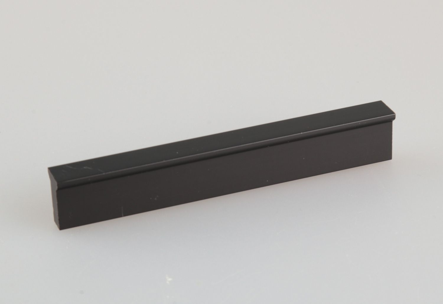 Ручка мебельная скоба 96 мм, RS.1011.A.96.BK , черный
