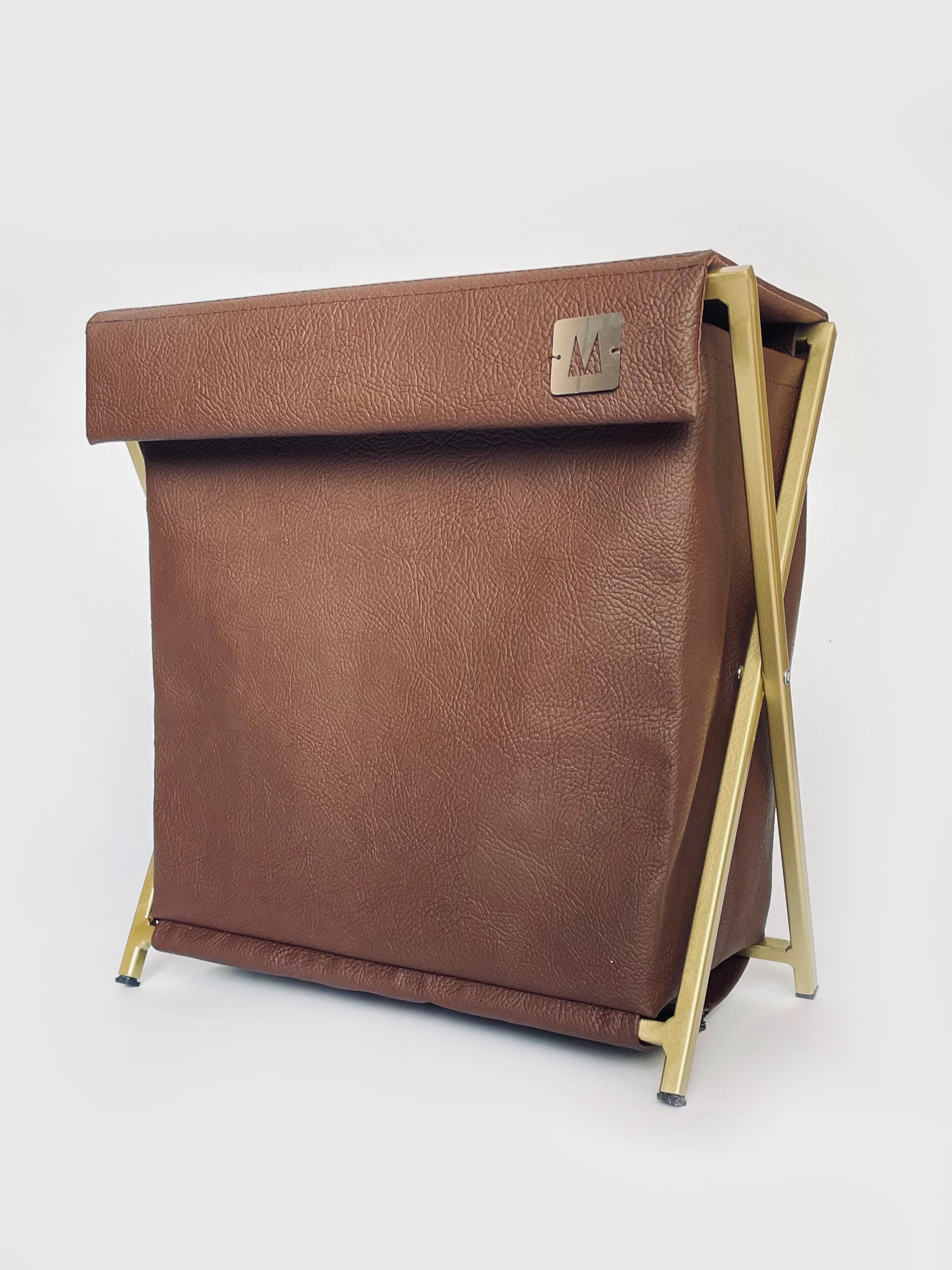 Газетница-корзинка для хранения Molinardi Creativo с крышкой Коричневая кожа золотом
