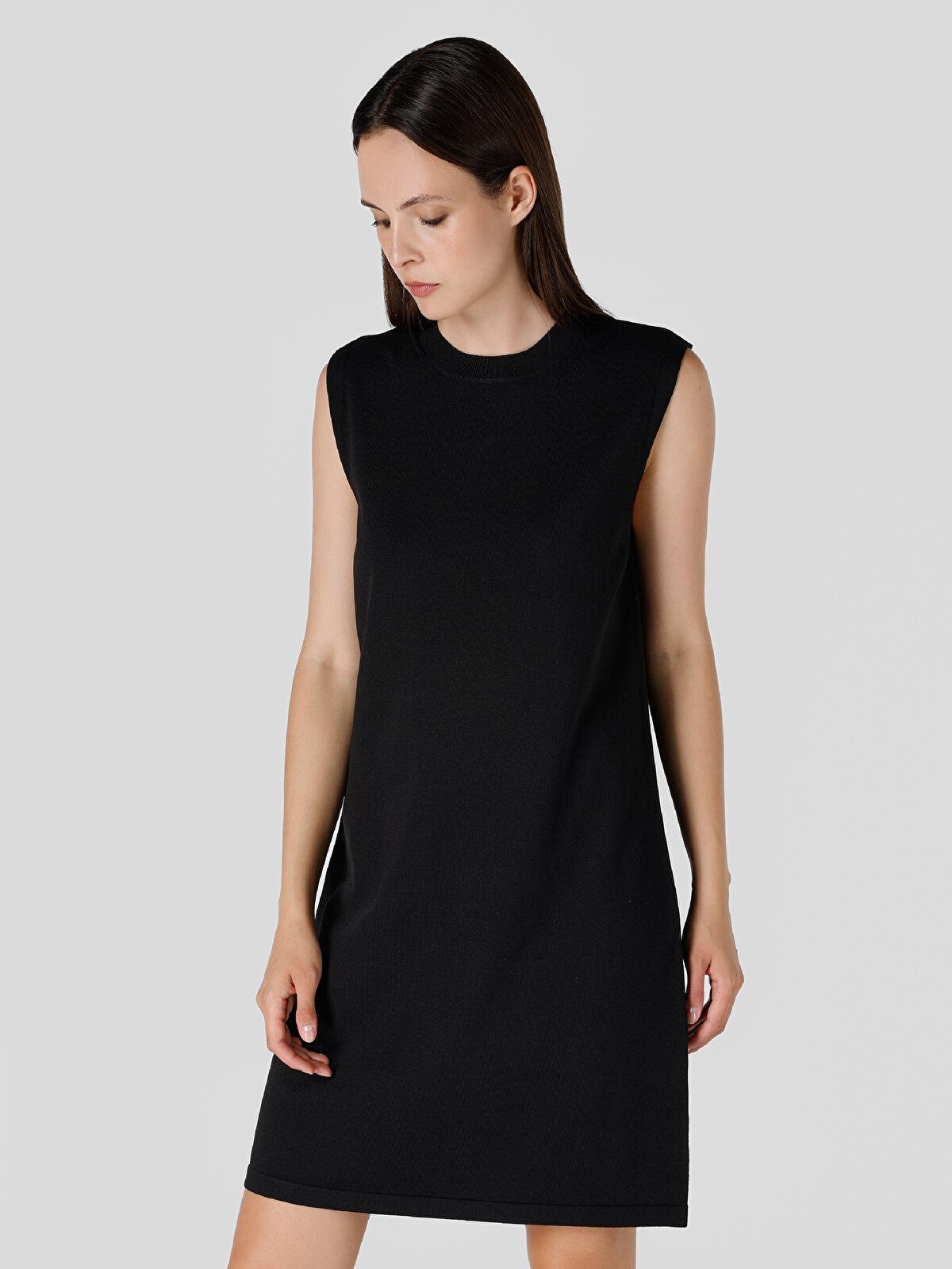 Платье женское COLIN'S CL1065271 черное XS